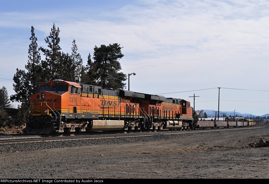 BNSF 7378